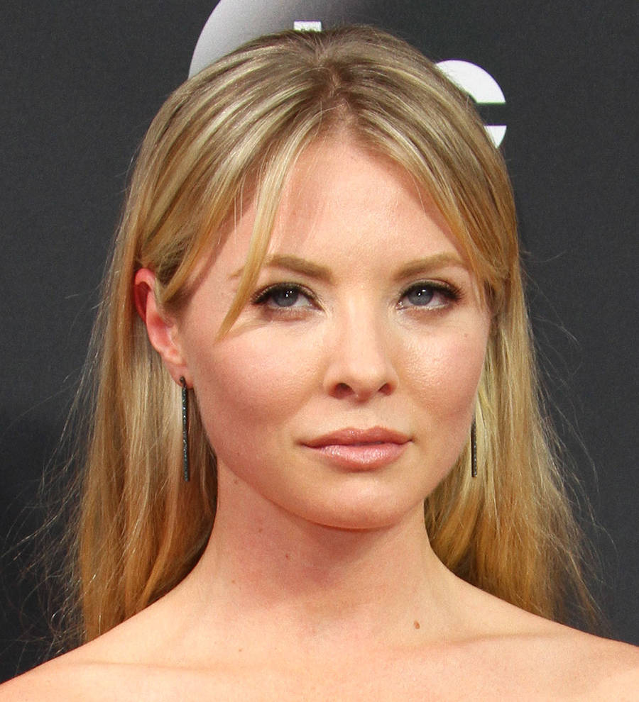 Kaitlin Doubleday Biography - Age, Height, Net Worth, Early Life ...
