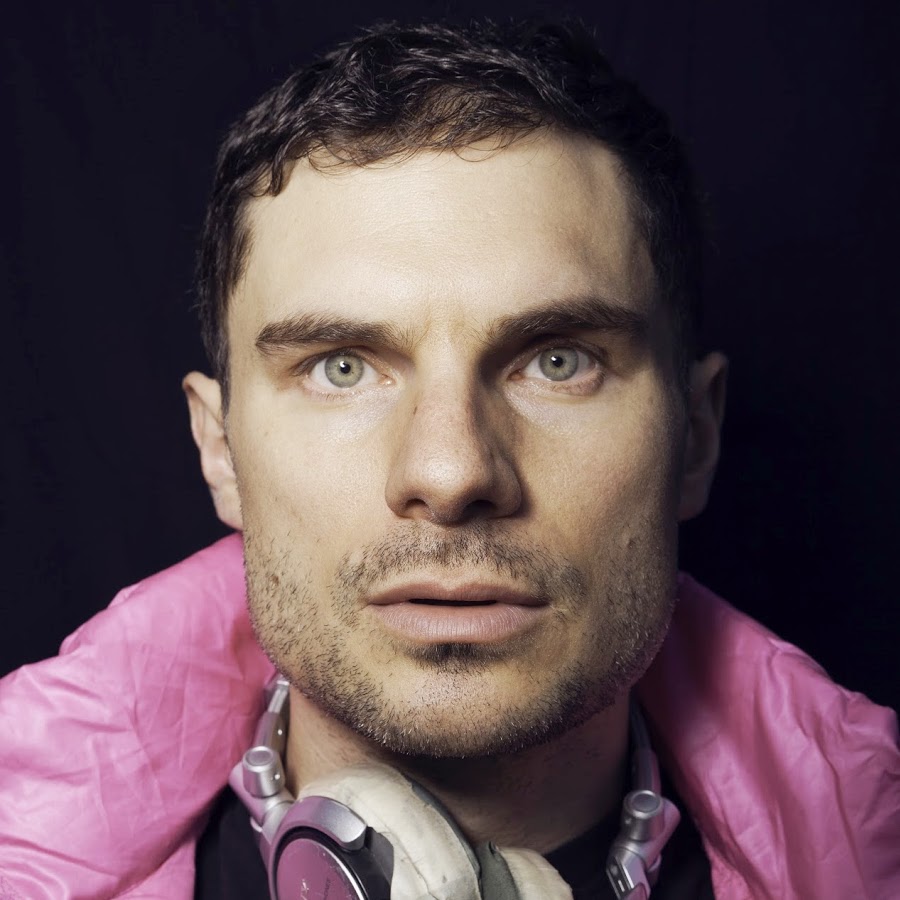 Flula Borg Biography - YouTube, Movies, Pitch Perfect 2, Partner ... Flula Borg Biography - YouTube, Movies, Pitch Perfect 2, Partner ...