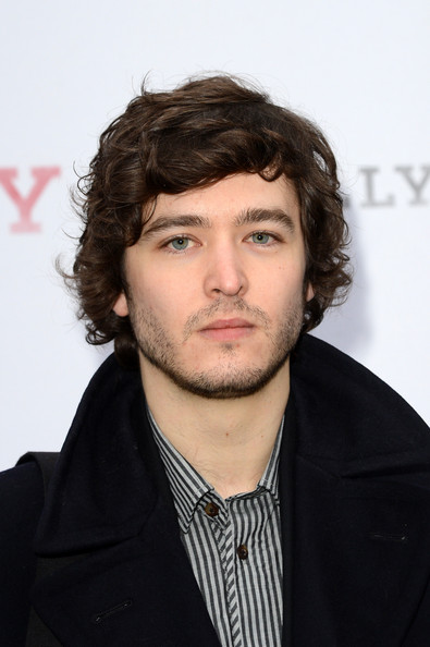 Alexander Vlahos biography - age, girlfriend, height, net worth ... Alexander Vlahos biography - age, girlfriend, height, net worth ...