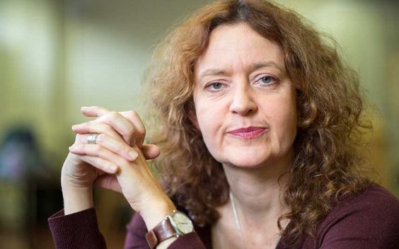 Lucy Briers Biography - Net Worth, Age, Husband, Eyes, Height, Career