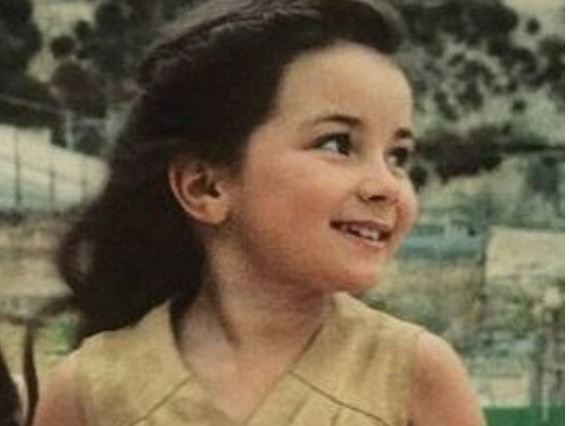 Lilly Aspell Biography - Net Worth, Age, Height, Movies, Parents ...