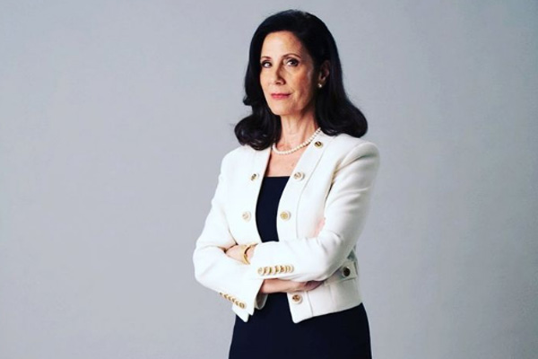 Zoe Carides Biography - Age, Husband, Net Worth, Height, Parents, TV ...